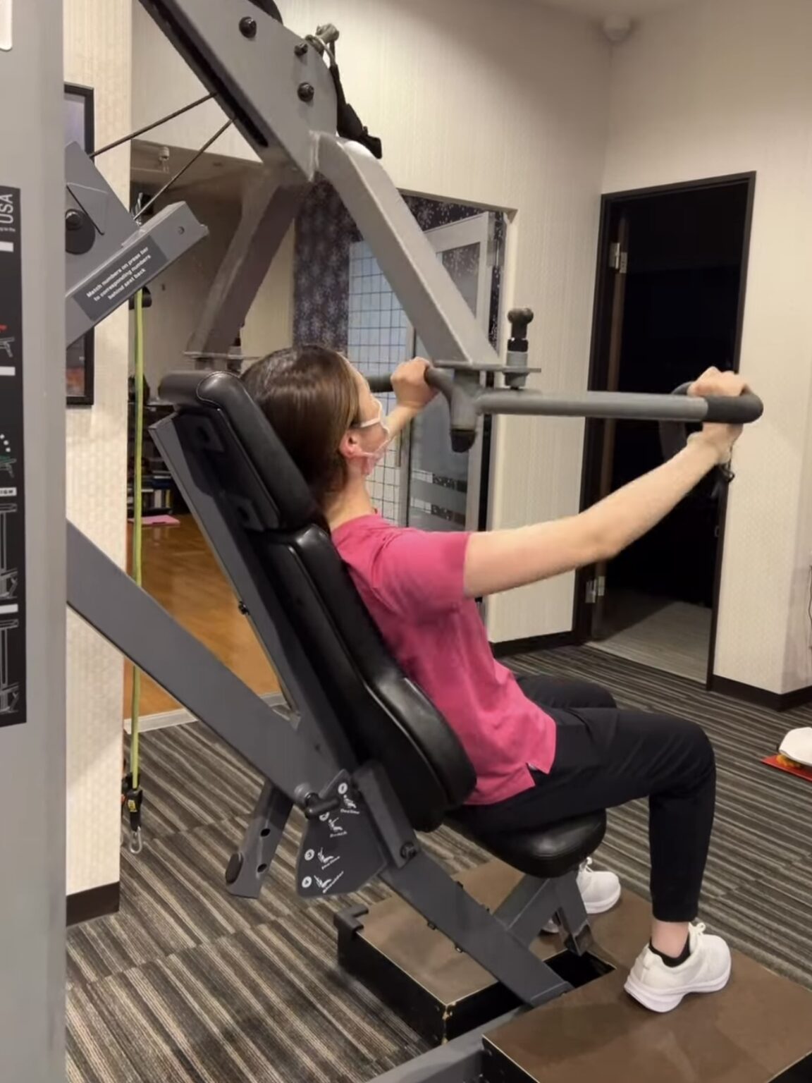 チェストプレス（胸） - 株式会社グレイス（宮崎市パーソナルジム＆レッスン）